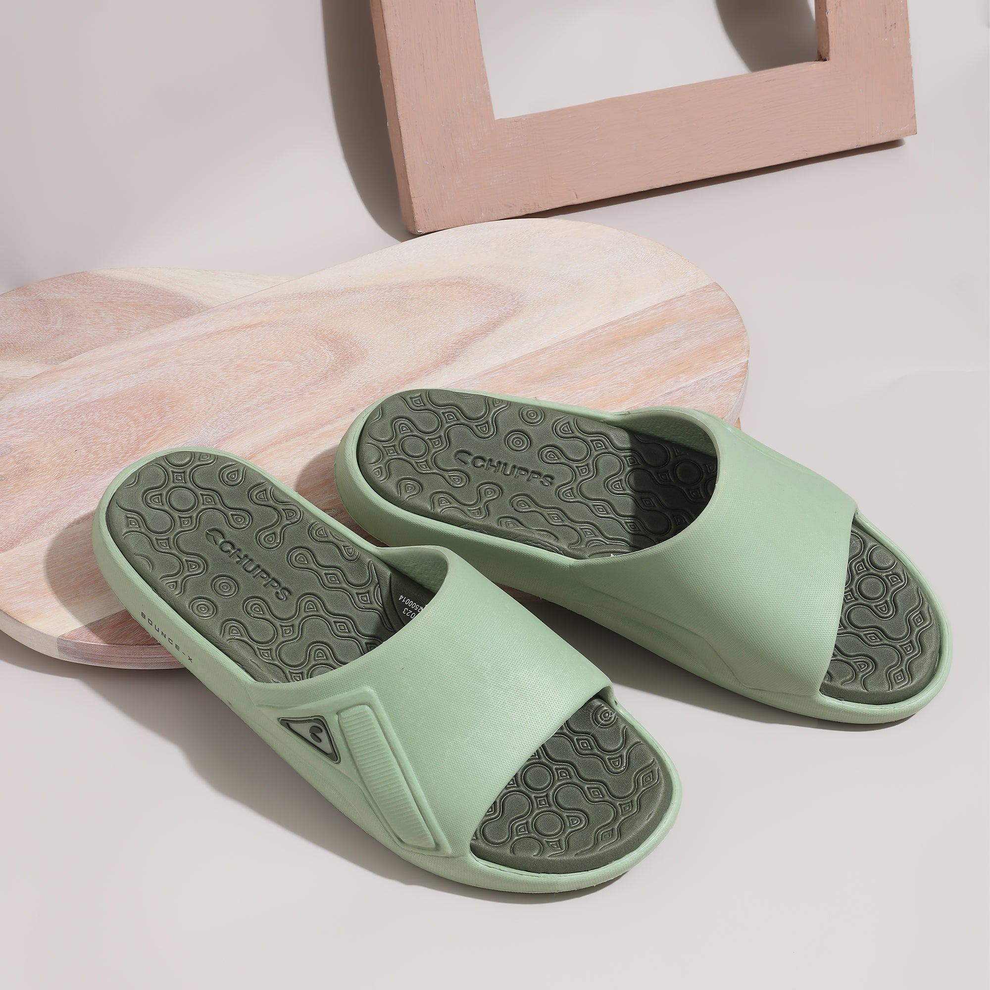 Nova Sea Green Olive Sliders – CHUPPS